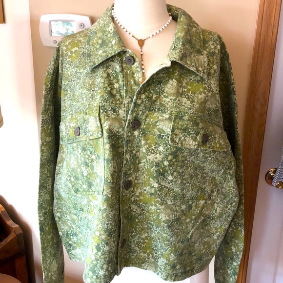 wild fable | Jackets & Coats | Wild Fable Beautiful Green Floral Jacket ...